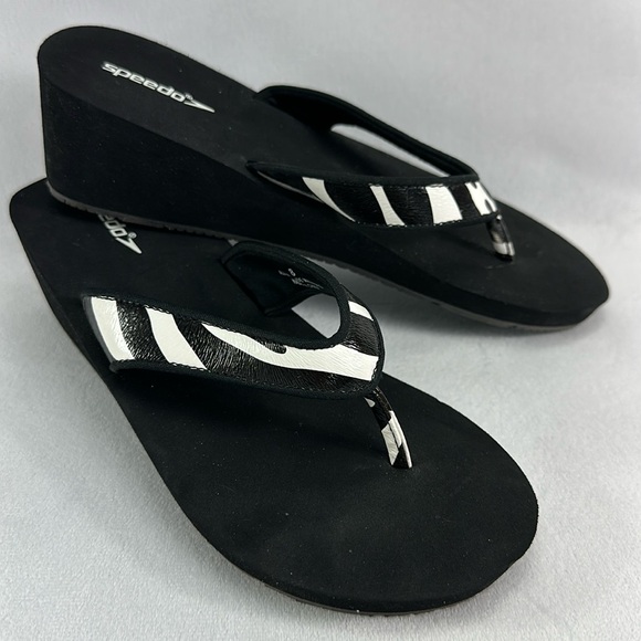 Speedo | Shoes | Speedo Blackwhite Flip Flop Medium Wedge Sandal ...